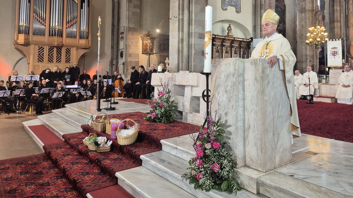 Bischof Muser: Ostern heißt mitten im Krieg an den Frieden glauben